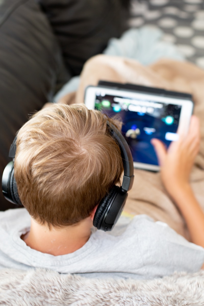 How Screen Time Affects Health and Development in Your Children - Sense ...